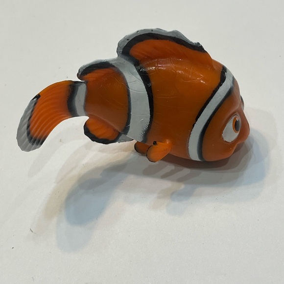swimways | Toys | Swimways Finding Nemo Nemo Fish Toy | Poshmark